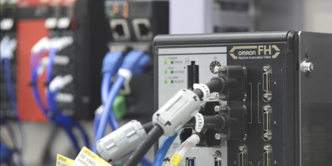 FH Series vision system with AI | Omron
